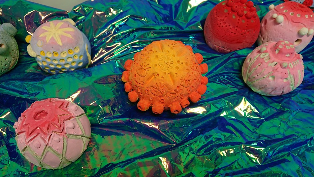KS3 Easy Clay Project: Textured Vessels – The Art Teacher
